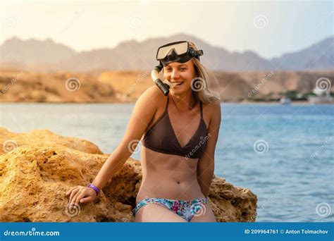 Pretty Woman In Scuba Mask Enjoying In The Beach Stock Image Image Of