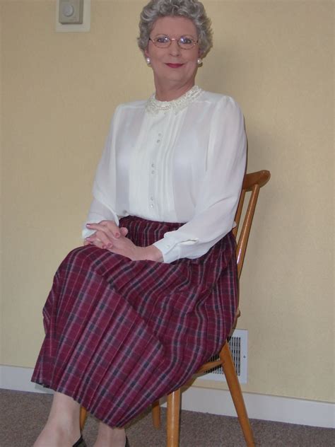 034 Prim And Proper Looking Lady Joan Warwick Flickr