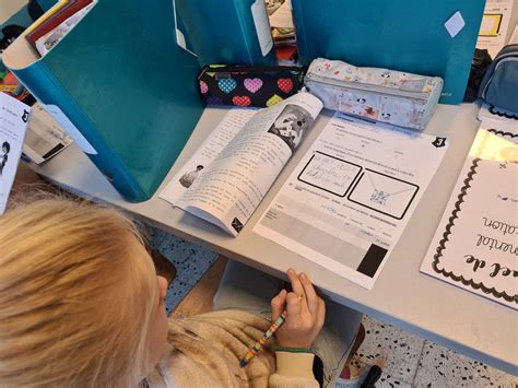 Voie 9 3 3ème primaire École Saint Joseph de Naast