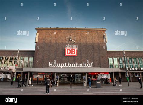Picture Of The Main Facade Of Duisburg Hbf Train Station Belonging To