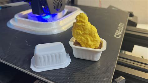 Free STL File Chicken Nugget Stash Container 3D Printing Model To