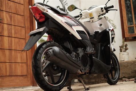 MOTORBIKE RENTAL LABUAN BAJO HONDA VARIO TECHNO 110CC