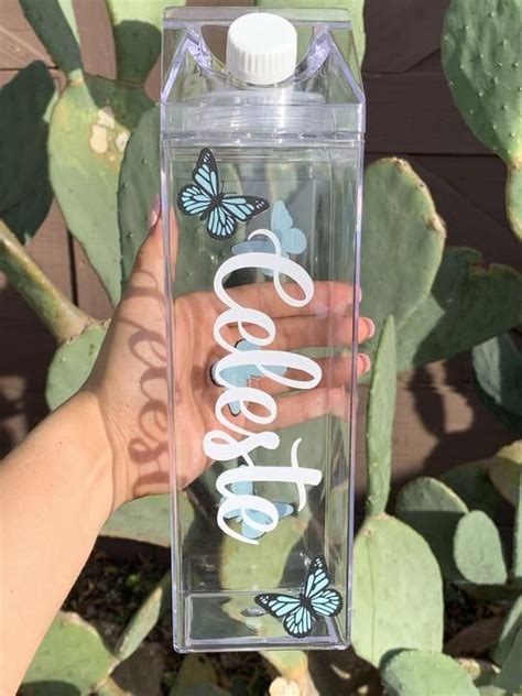 حافضه مويه لطيفه in 2023 Trendy water bottles Bottle Water bottle