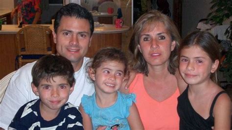Enrique Peña Nieto Dónde estudiaron sus hijos y cuánto cuesta CHIC