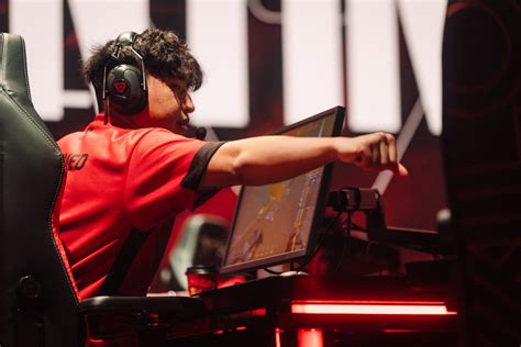 VCT Americas Sentinels vence KRÜ na oitava rodada da competição