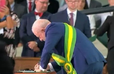 Decreto de Lula revoga normas que facilitavam acessos a armas e munição