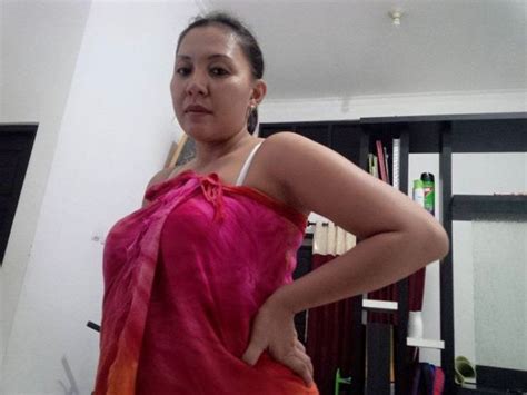 Foto Mama Binor Tua Bohay Full Body