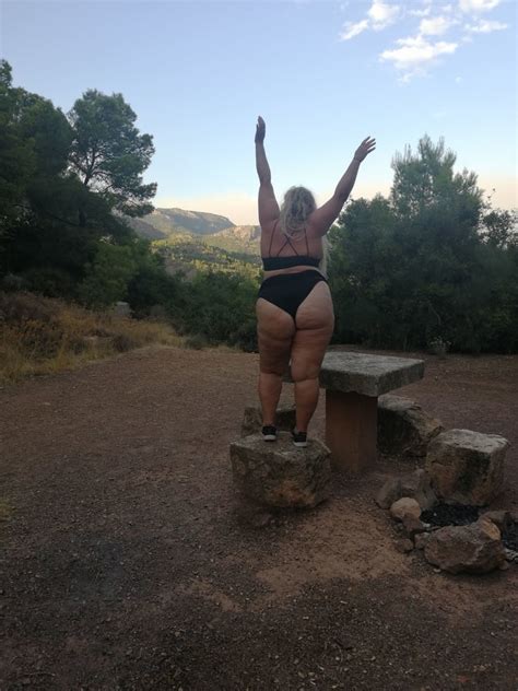 Walk In The Woods Big Bbw Ass Pure Mature Milf Ass 16 Pics Xhamster