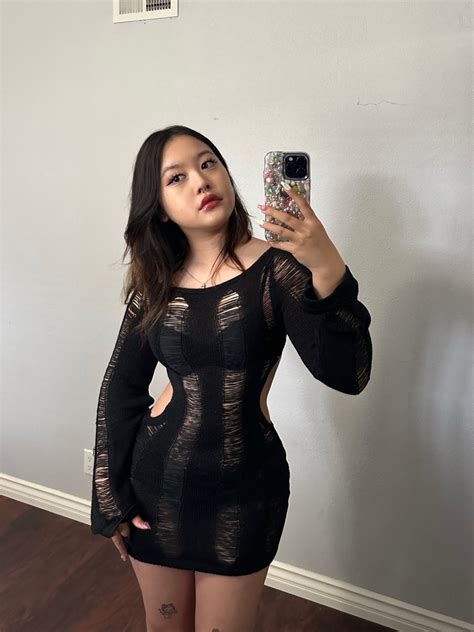 Yuzu May 4th On Twitter Your Fave Asian Findom Princess Turns 21