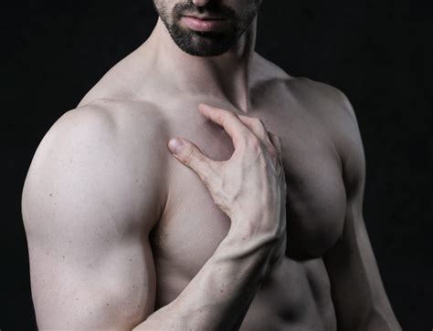 How To Get Rid Of Man Boobs Step By Step Plan For Reducing Moobs