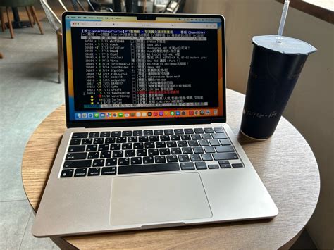 Re 問卦 買Macbook只看PTT顆顆笑的人多嗎 看板Gossiping PTT網頁版