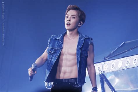 Just Photos Of Sexy Shirtless Korean Men Because You Re Welcome