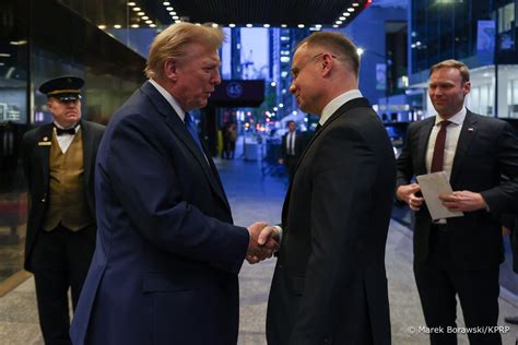 Polska gratuluje Trumpowi może mieć silną pozycję w negocjacjach z USA