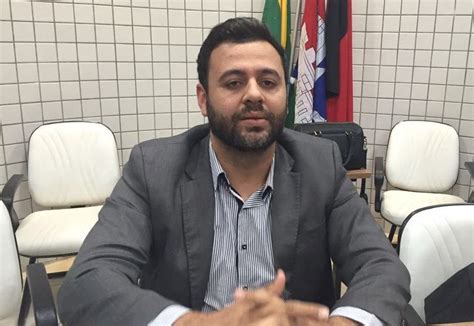 Justiça bloqueia R 850 mil de ex presidente da Câmara de Cabedelo e