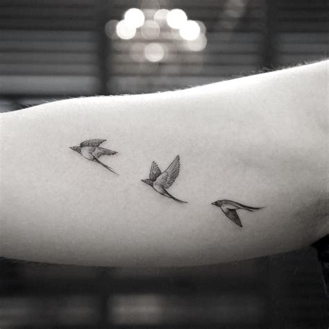 See This Instagram Photo By Mr K Tattoo 3 732 Likes Bird Tattoo