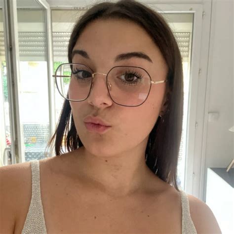 Tessa Briançon Hautes Alpes Étudiante en école d infirmière en