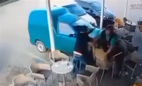 Vozilo se samo pokrenulo pa udarilo u goste u bašti kafića