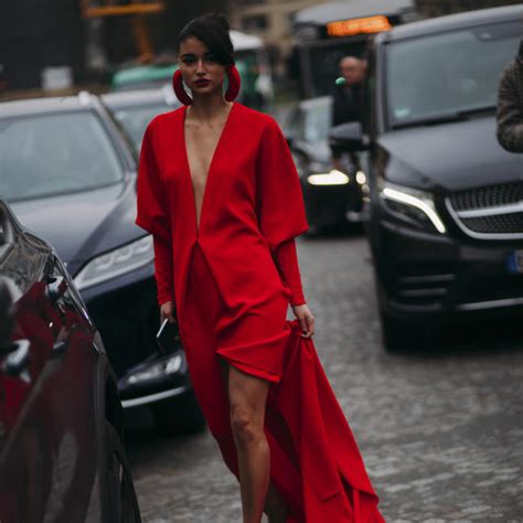 10 vestidos cut out de Mango Zara Massimo Dutti y compañía que