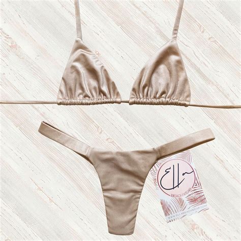 Conjunto Biquini Marquinha Dourado Nude Cirr Brilhoso Fio Dental