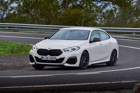 Das erste BMW M235i xDrive Gran Coupé Alpinweiß 02 2020
