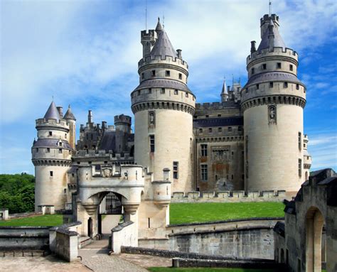 Best Castles In The World You Can Visit Modern Trekker