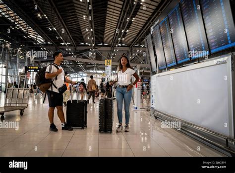 Bangkok Thailand 03rd Sep 2022 Travelers Check Departure Times