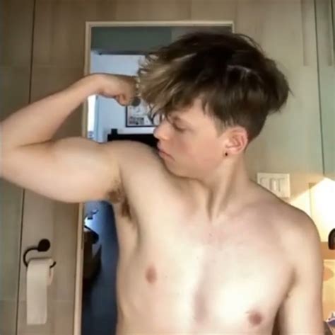 Male Famous Armpit On Twitter Jacob Sartorius Https T Co