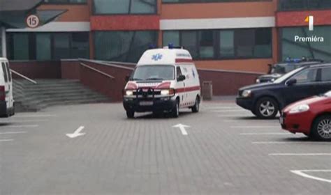 IMCDb Org Volvo XC90 Gen 1 In Zlomok Sekundy 2011