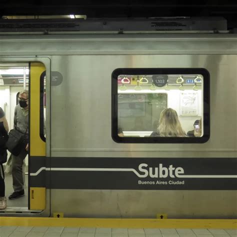 Nuevo paro de subtes anunciado para mañana afectará a las líneas D y E