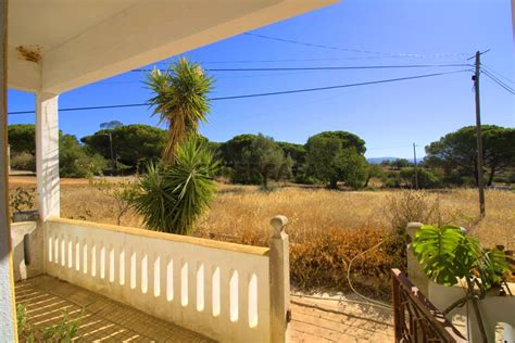 Quintas e casas rústicas Quinta T3 à venda em Paderne SUPERCASA