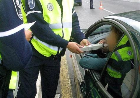 La DGT Intensifica Esta Semana Los Controles De Alcohol Y Drogas