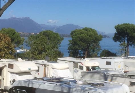 Area Sosta Camper La Spiaggia In Desenzano Del Garde Promobil