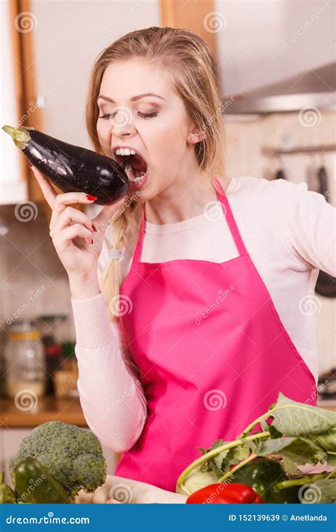 Woman Holding Biting Eggplant Stock Image Image Of Fresh Healthy 152139639
