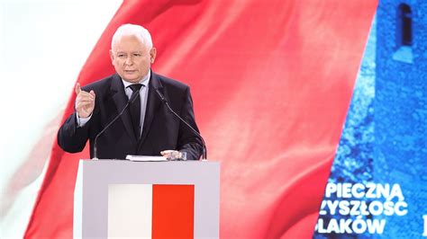 PiS wygrywa ale to opozycja ma powód do radości Najnowszy sondaż Wprost