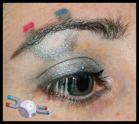 MIS POTINGADAS y más Reto Poke makeup Tipo acero 16