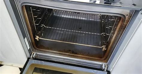 Cómo limpiar un horno muy sucio 8 trucos probados Trucos Para Casa
