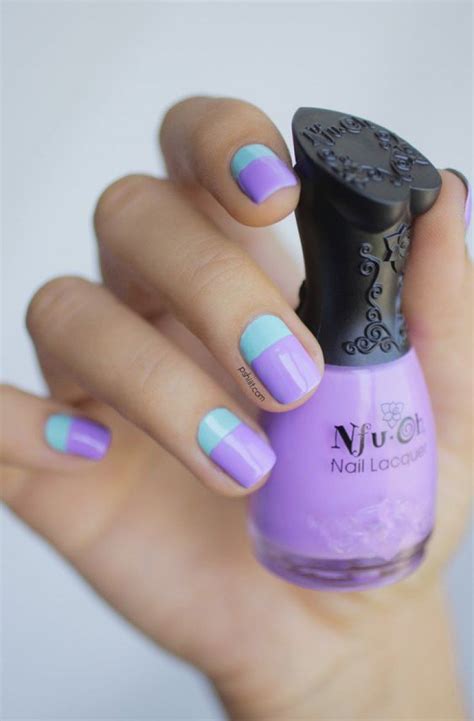 10 sublimes façons de porter le vernis à ongles violet