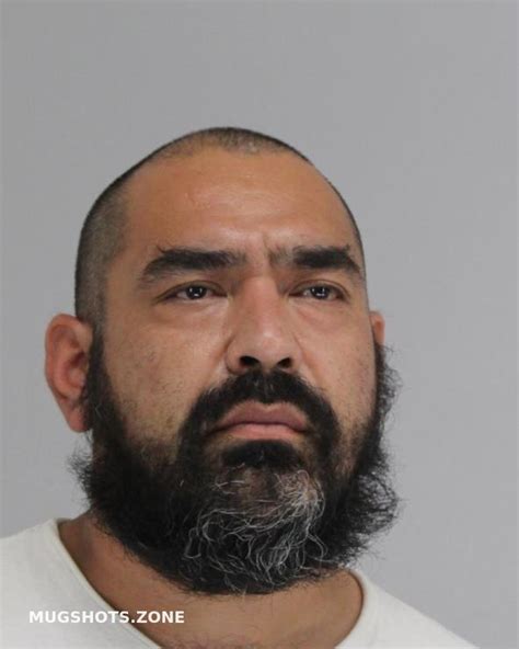 RODRIGUEZ ANDRES 05 01 2024 Dallas County Mugshots Zone