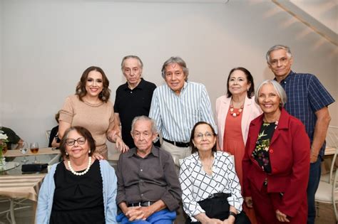 Jornalista e escritora Ana Cláudia Rocha lança livro de crônicas