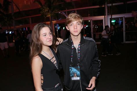 Foto Filho mais velho de Luciano Huck e Angélica Joaquim de 14 anos
