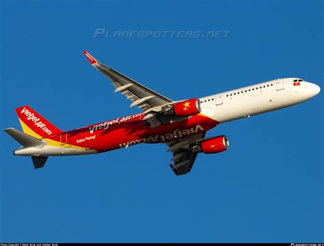 VN A635 VietJetAir Airbus A321 211 WL Photo By Metal Birds And Feather