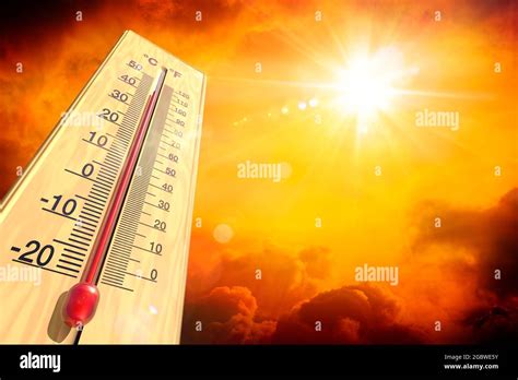 Sol soleado sol cálido caliente fotografías e imágenes de alta