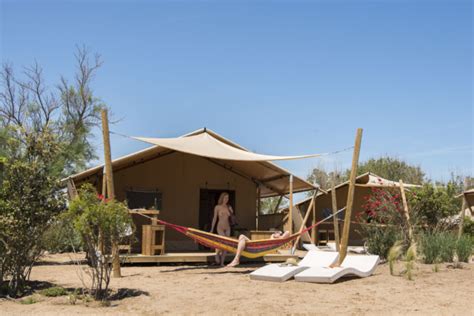 Locations et emplacements naturistes dans lHérault Le Sérignan Plage