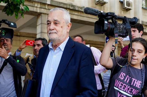 Concluyen los expedientes de indultos de Griñán y otros siete