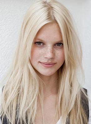 Pin By Ashley Duong On PIEKNOSC Light Blonde Hair Hair Pale Skin