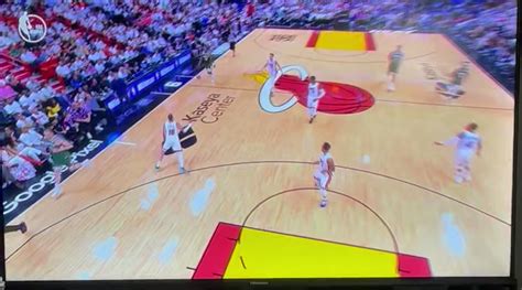 Sydney Fink On Twitter This Wasnt Called A Kicked Ball Violation