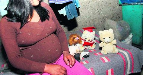 87 casos de embarazos adolescentes se dan cada mes en la región Piura