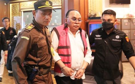 Kejagung Tetapkan Mantan Bupati Kubar Ismail Thomas Sebagai Tersangka