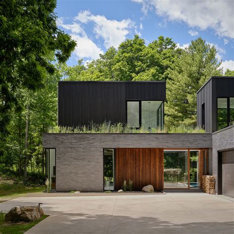 Drew Mandel Blends Previous And New In Enlargement Of 1920s Toronto