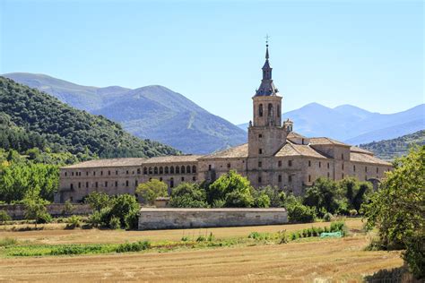 Los monasterios más bonitos de España